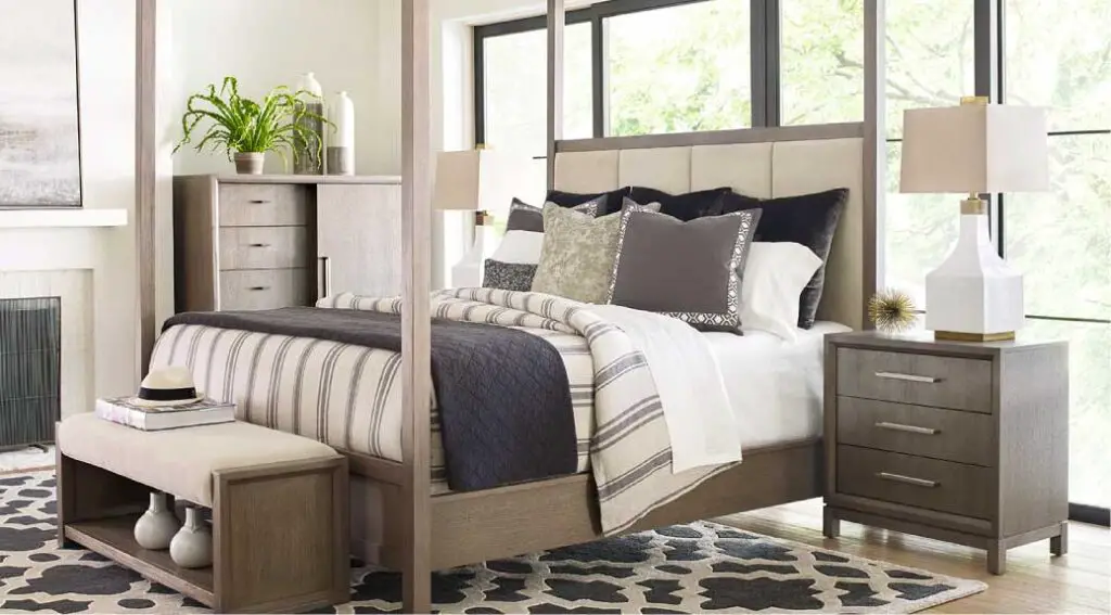 How To Decorate A Bench In Bedroom Explained How To Decorate A Bench In Bedroom Explained